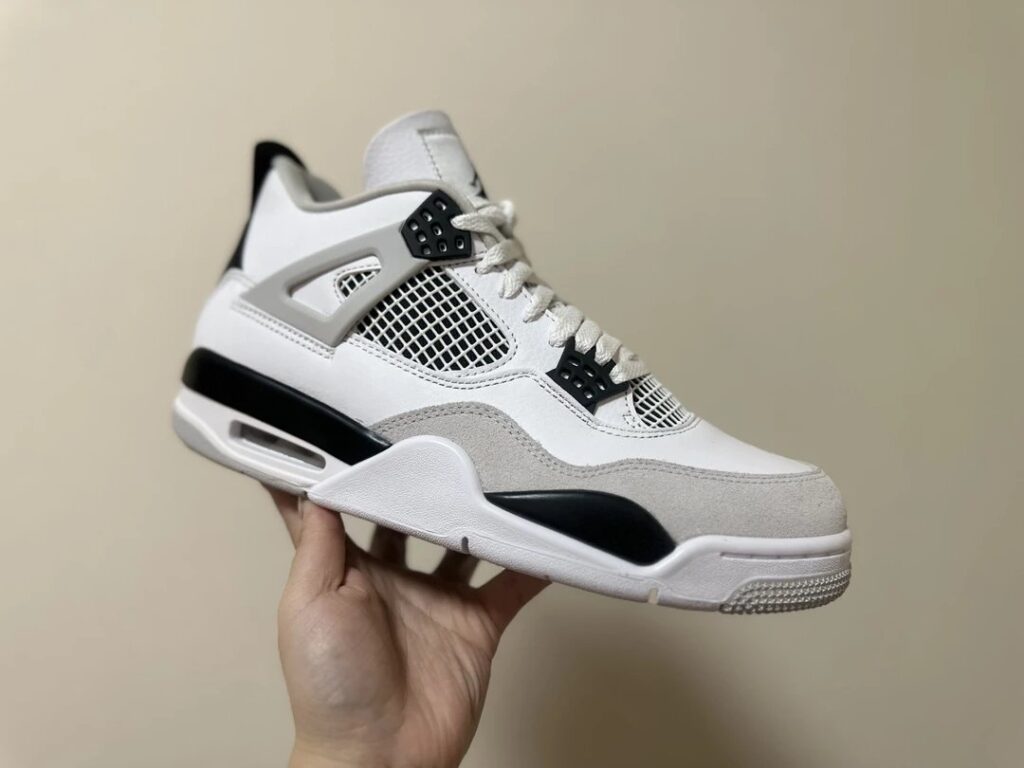 👟NIKE archivos – Página 2 de 20 – 𝗚𝗼𝗹𝗱𝗲𝗻 𝗖𝗹𝗼𝘀𝗲𝘁